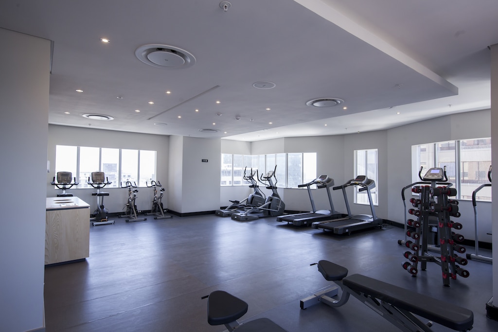 5-Star Radisson 1303: Stunning 1-Bedroom Apartment in Cape Town Central ...