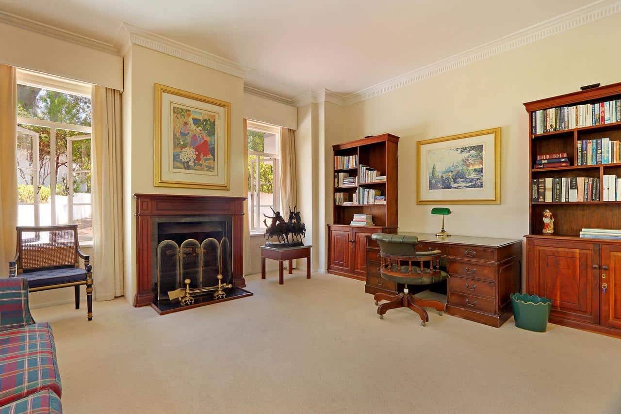 Luxurious 3-Bedroom Stately Home in Bishops Court | Mountain Views & Pool