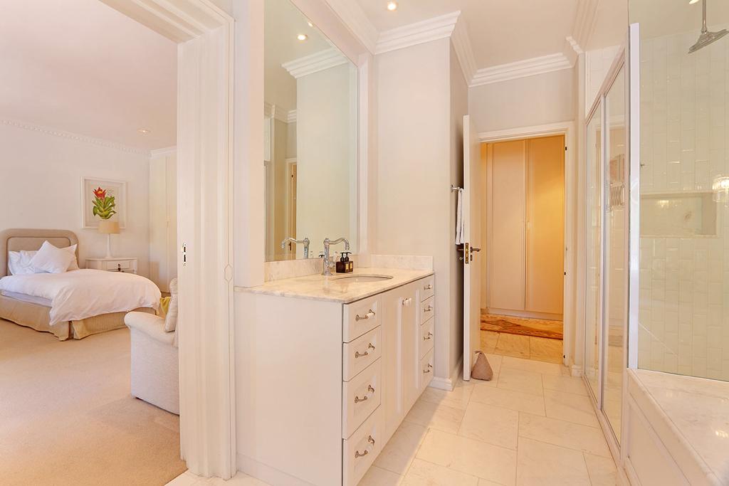 Luxurious 3-Bedroom Stately Home in Bishops Court | Mountain Views & Pool